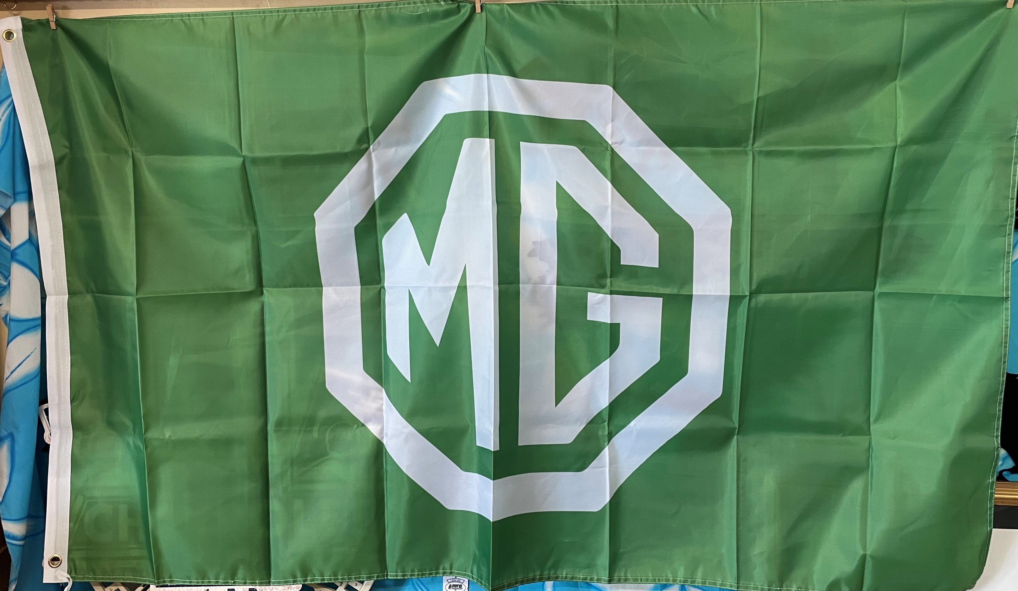 MG Green Flag – Ajay's Ford V8 Parts & Memorabilia